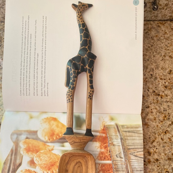 Kitchen | Handcrafted Giraffe Large Spoon | Poshmark